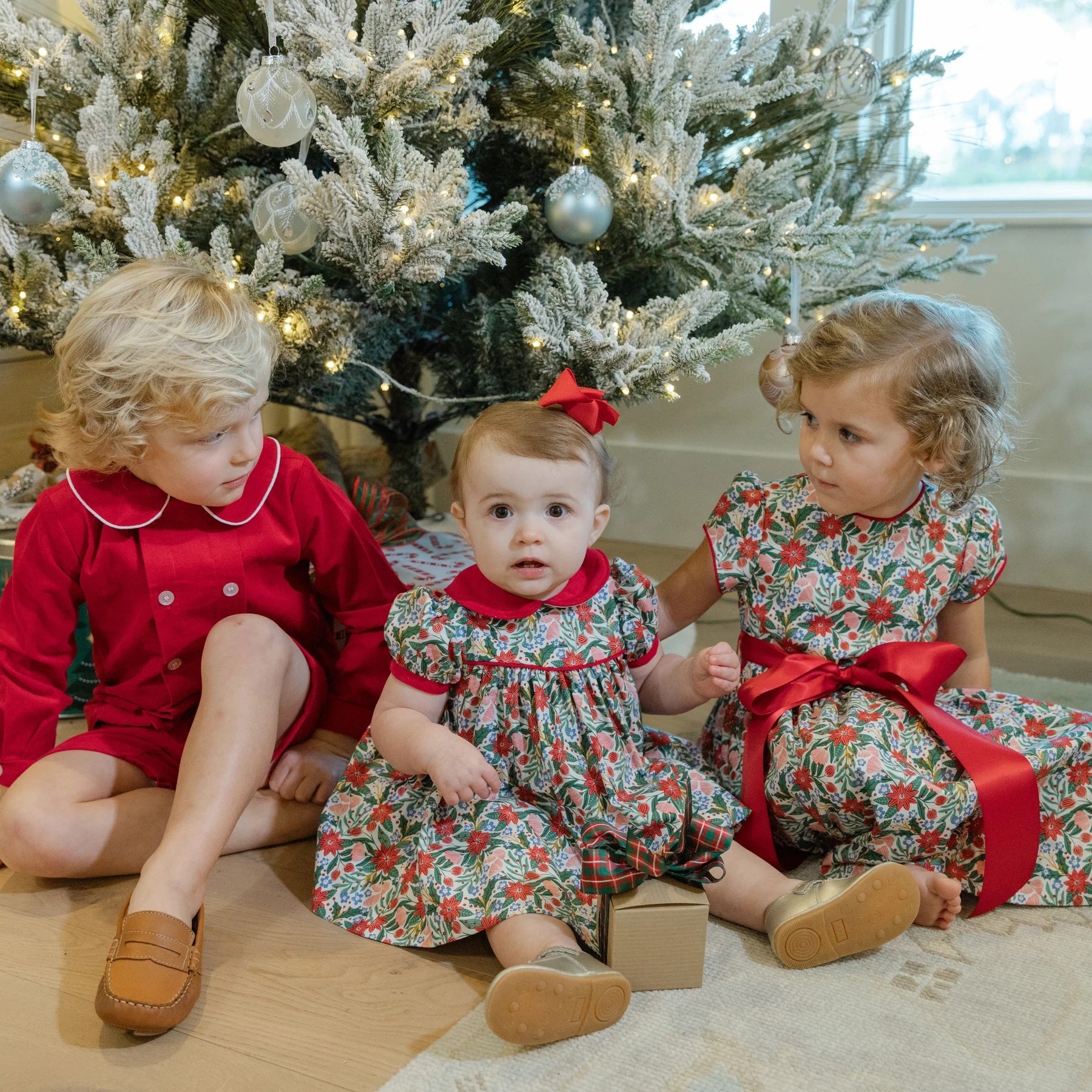 Holiday 2025 – Shutterbugs Boutique